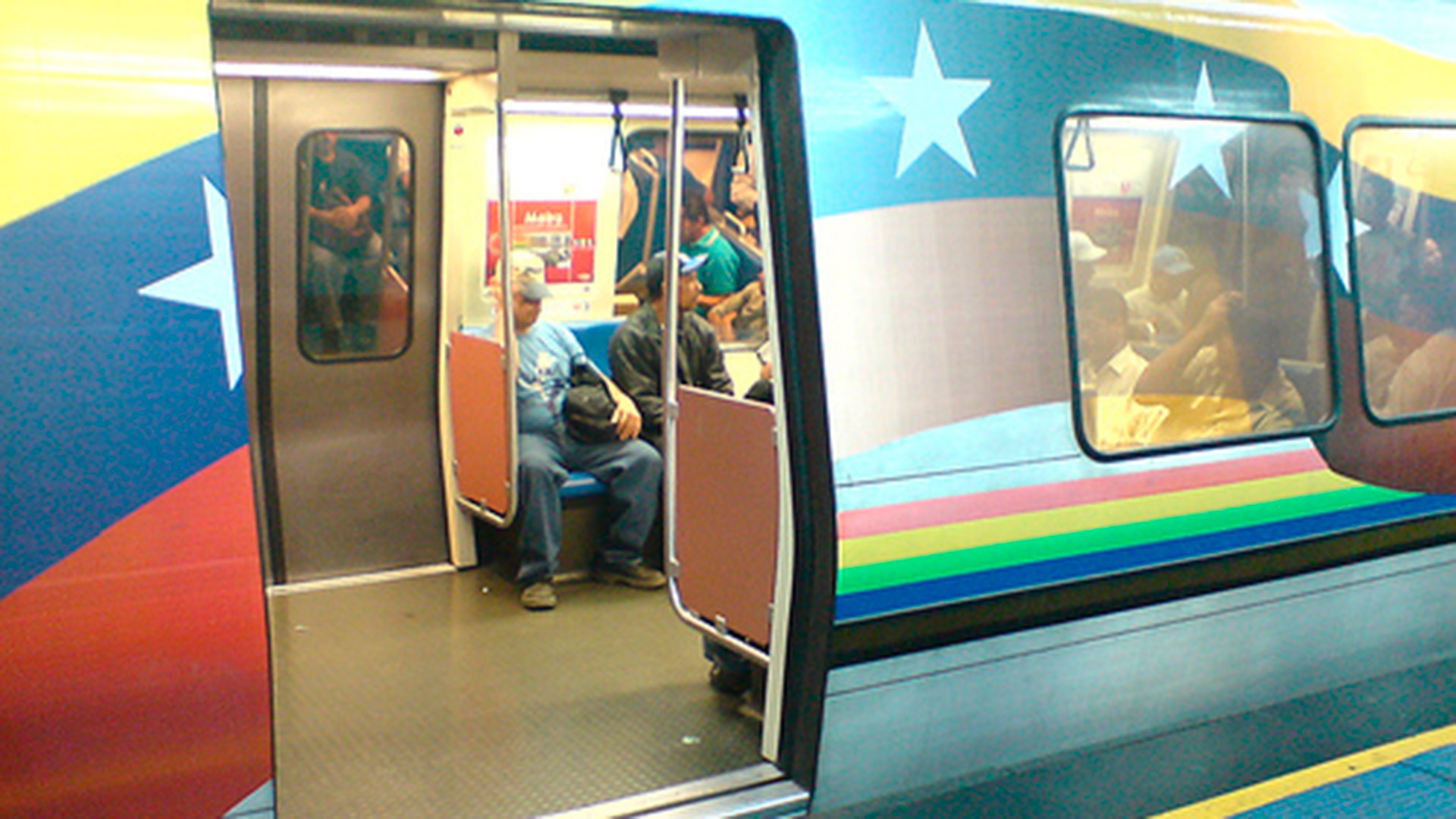 Metro de Caracas: El sistema se encuentra operativo en todas sus ...