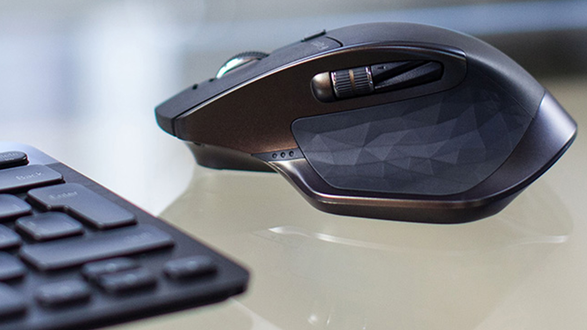 MX Master de Logitech: infinitas posibilidades | UB