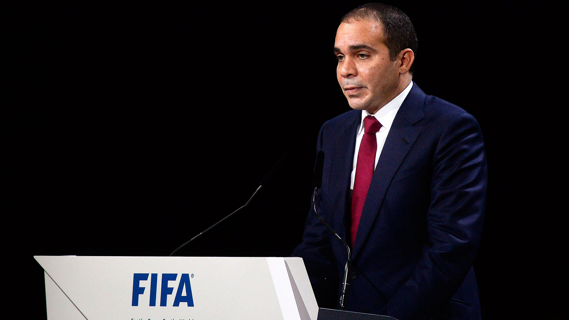 Príncipe Alí volverá a ser candidato a la presidencia de FIFA | El Estímulo