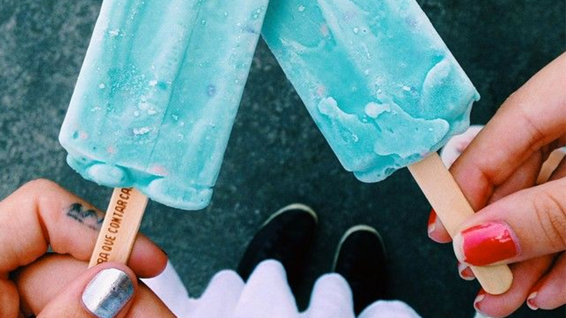 Estos helados son tan azules que necesitamos probarlos | Bienmesabe