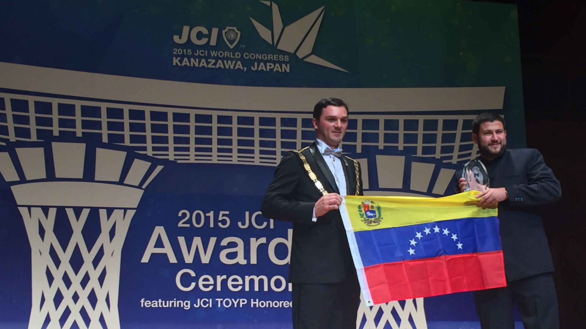 Smolansky recibió premio Joven Político Sobresaliente del Mundo | El ...