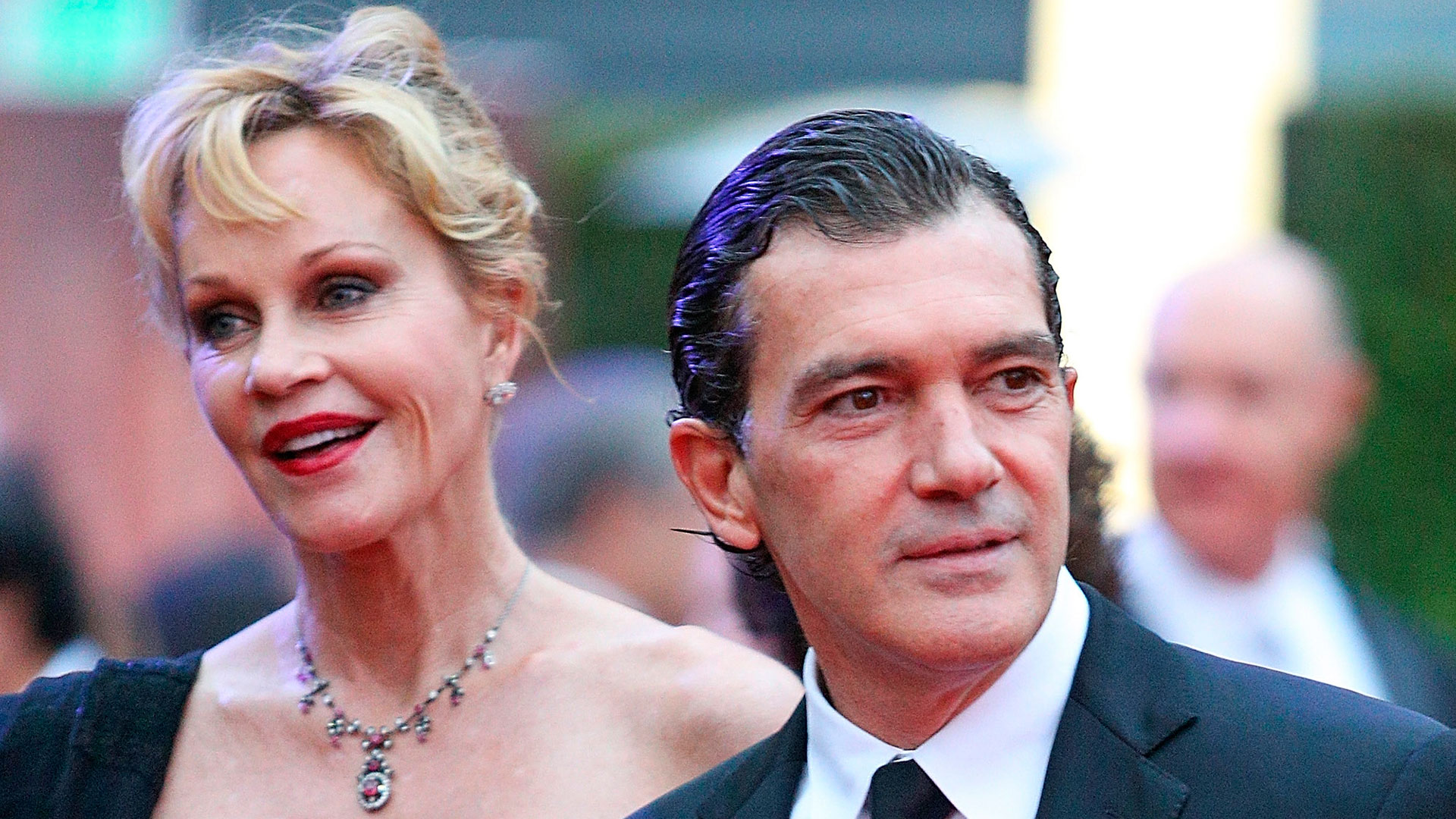 Antonio Banderas pagará $65.000 al mes a Melanie Griffith, según TMZ ...