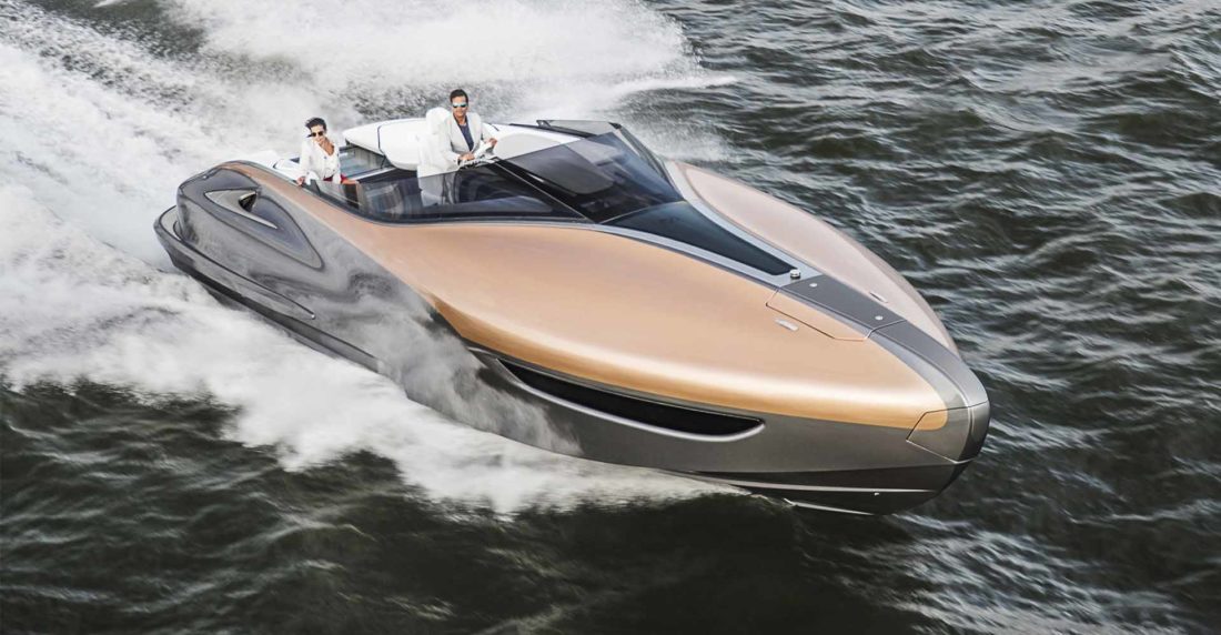 El Lexus que puede navegar | UB