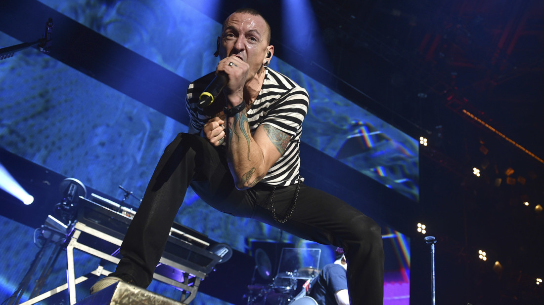 Chester Bennington, vocalista de Linkin Park, se suicida a los 41 años ...