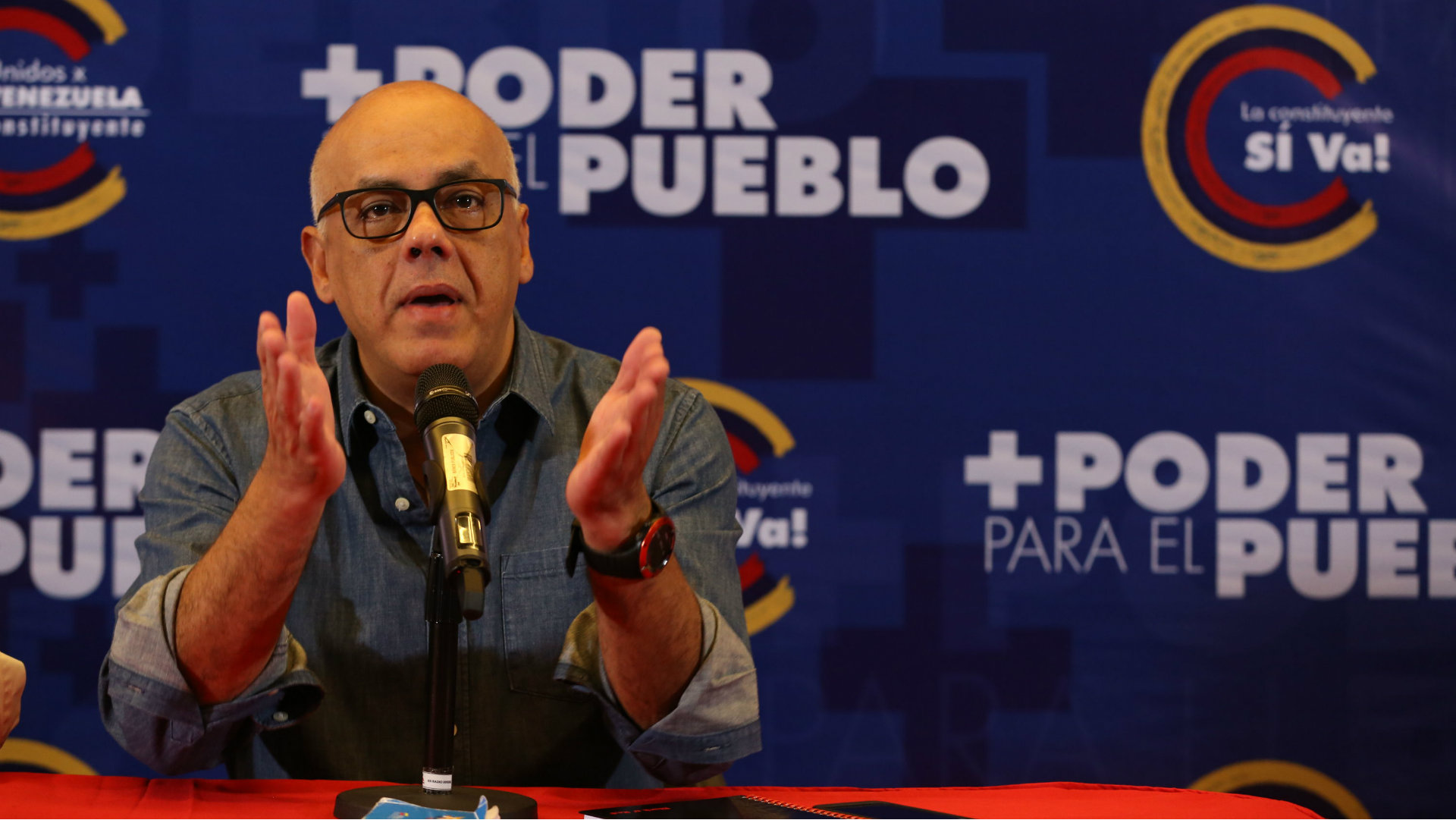 Para Jorge Rodríguez, Venezuela aplicó a Panamá una “medida de ...