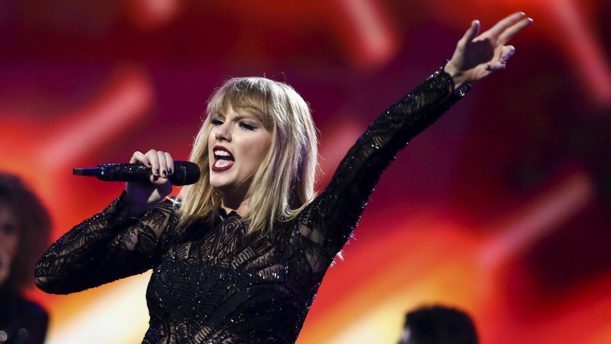Taylor Swift rompió con Sony y firmó con Universal Music | UB