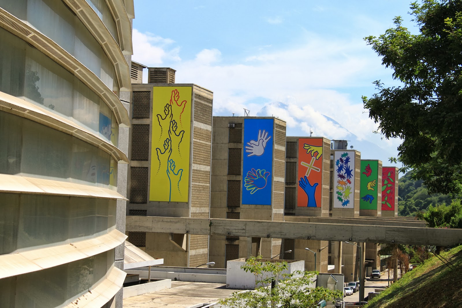 UCAB: 65 años de historia y logros | El Estímulo