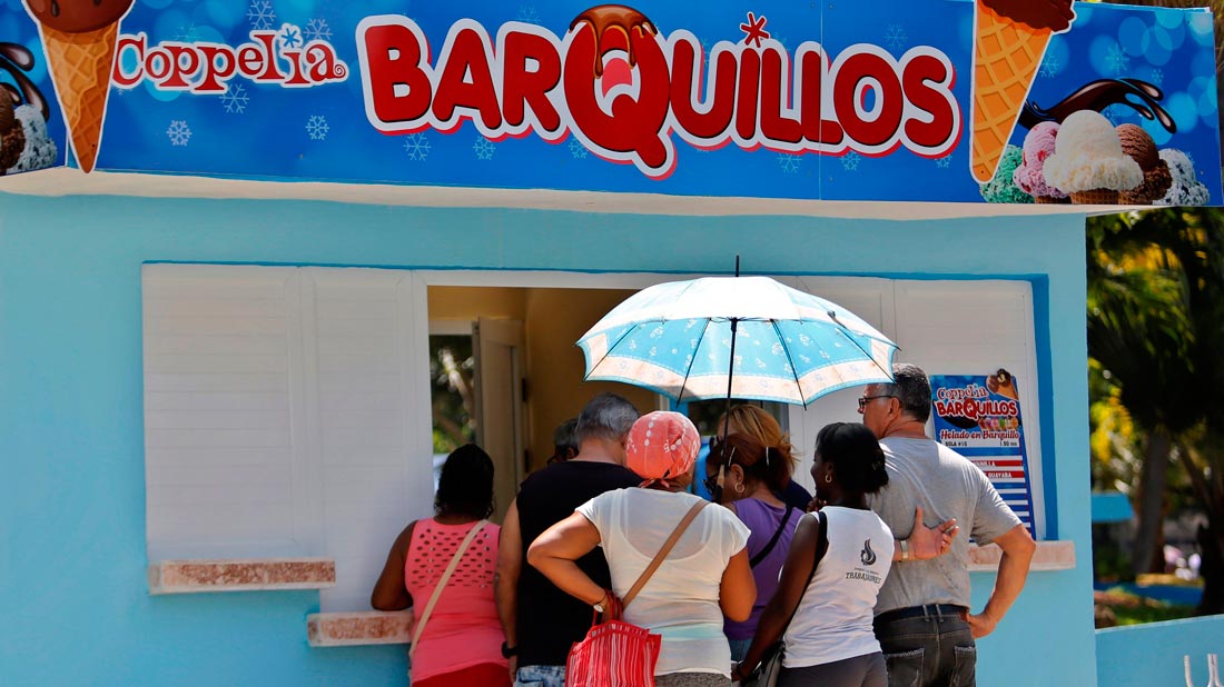 La famosa heladería cubana "Coppelia" reabre sus puertas | Bienmesabe