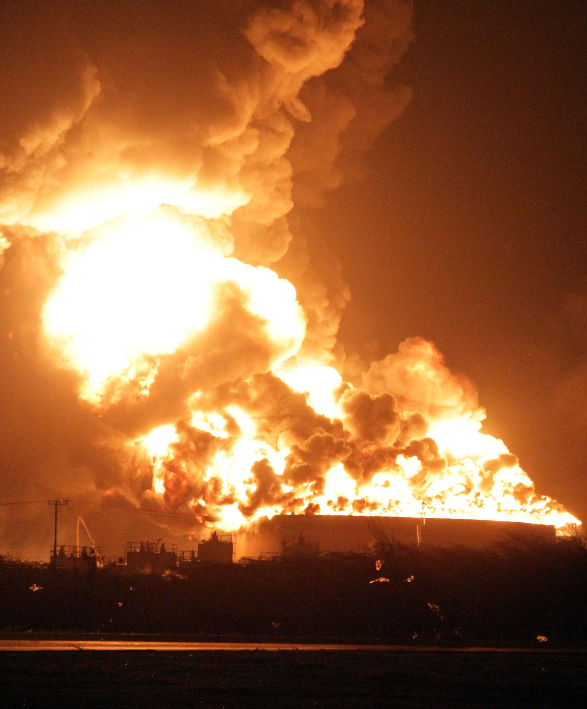 En fotos: 5 años de la tragedia de Amuay | El Estímulo