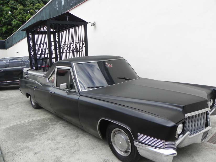 FOTOS | Lacava: El carro de Drácula es una especie de superhéroe | El ...