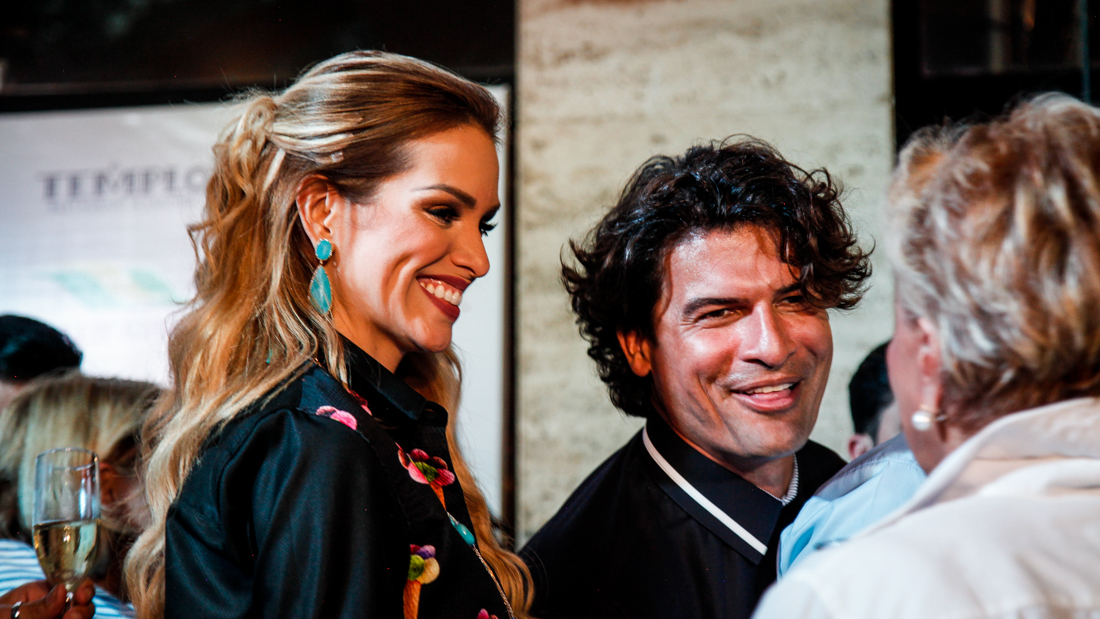 Irma Contreras le da un giro a la vestimenta navideña con un toque ...