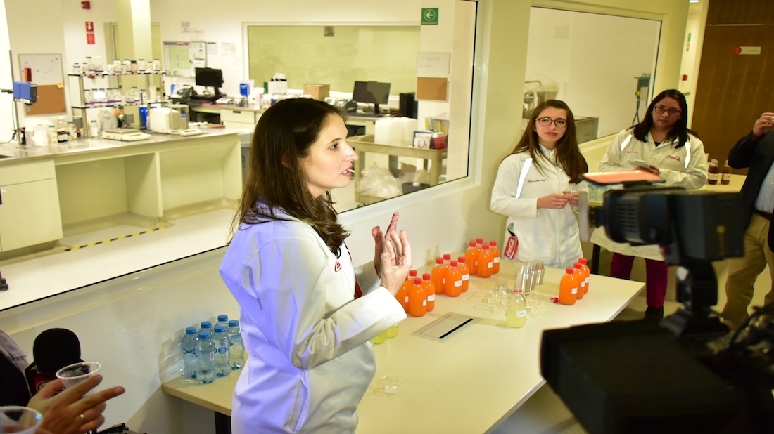 Paso a paso: Así elabora Coca Cola sus nuevas bebidas para ...