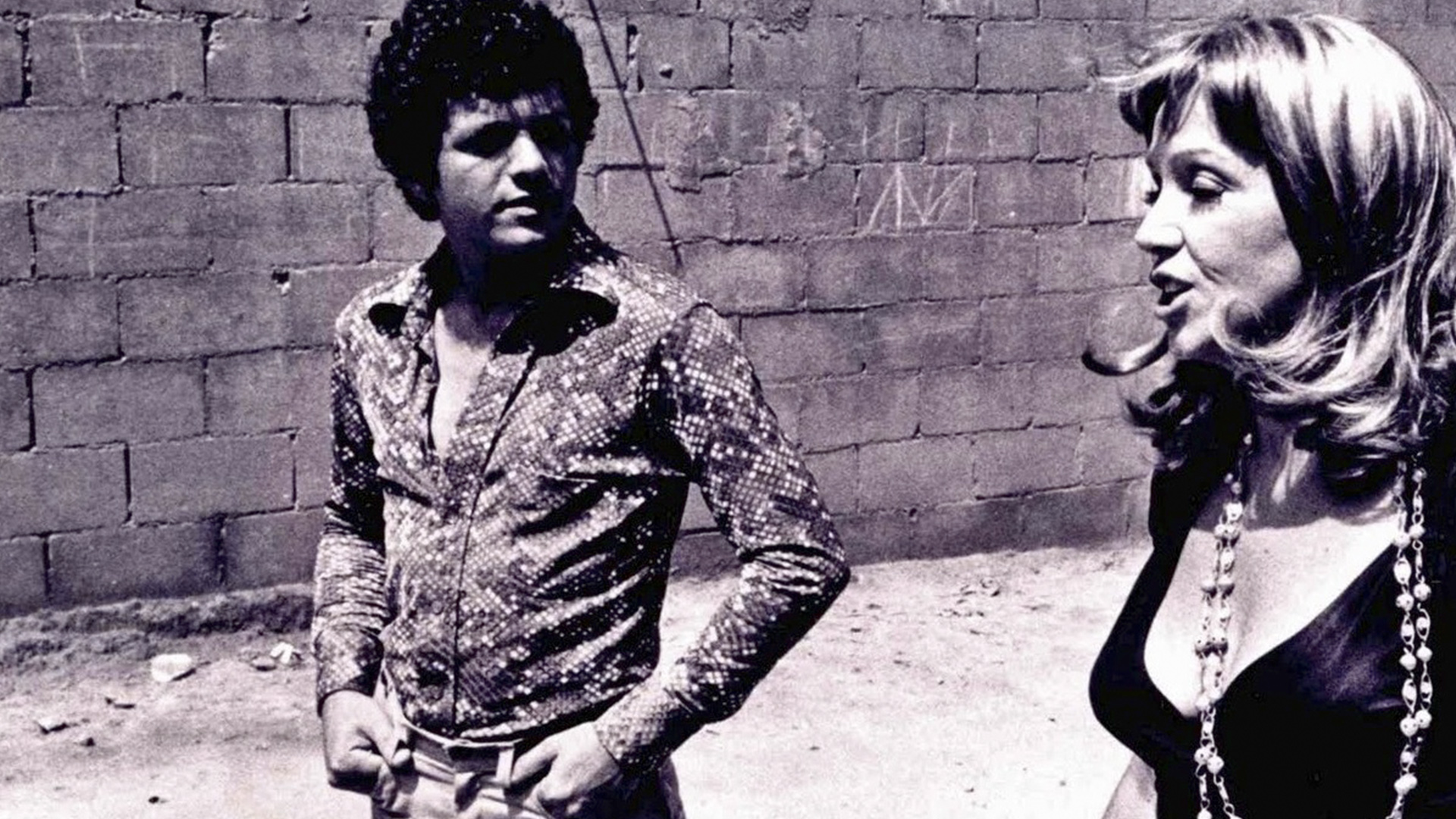 La película porno perdida de María Conchita y Orlando Urdaneta en los ...