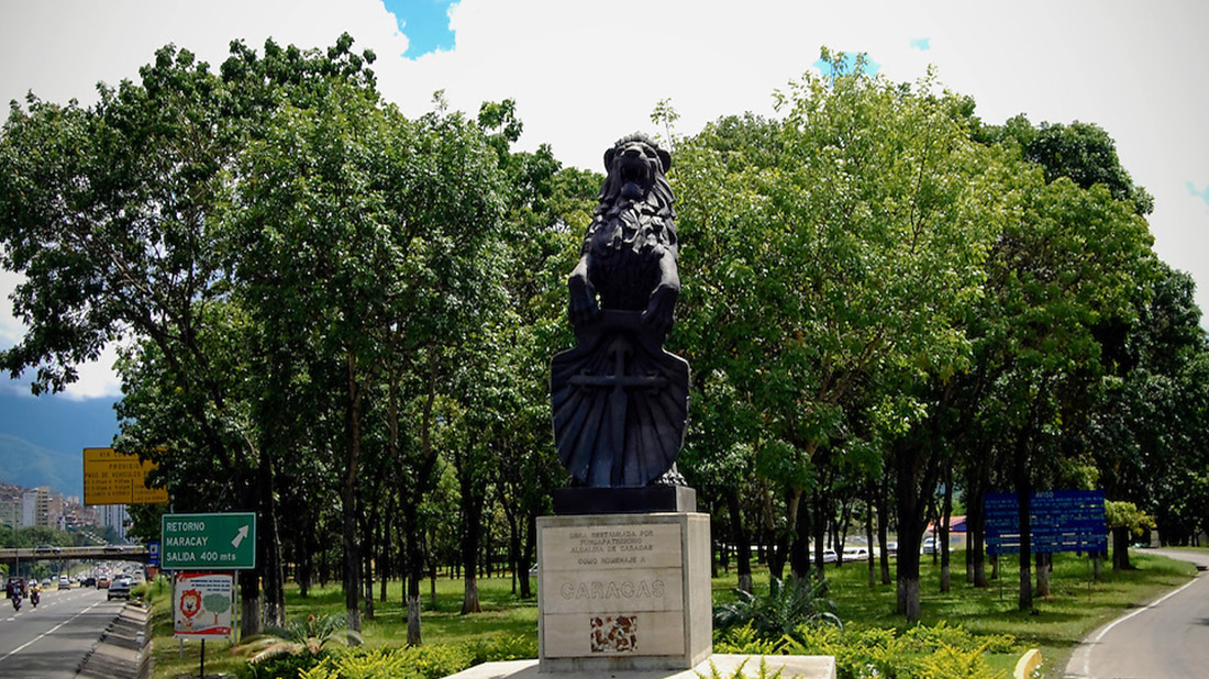 Alcaldía Libertador quita al León de Caracas y pone a india Apacuana ...