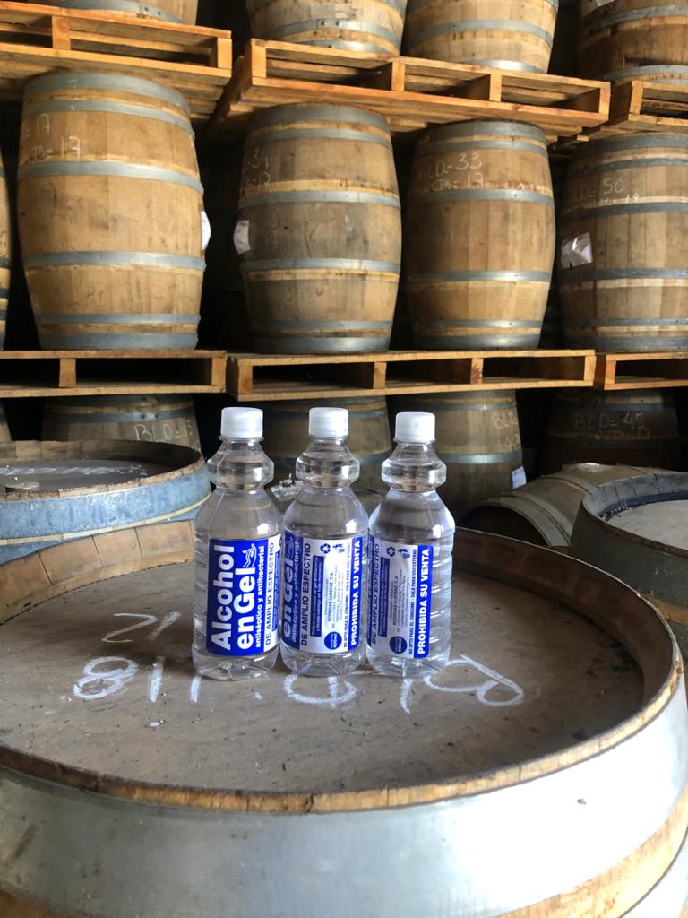 Ron Caribú donó un millón de litros de gel antibacterial | El Estímulo