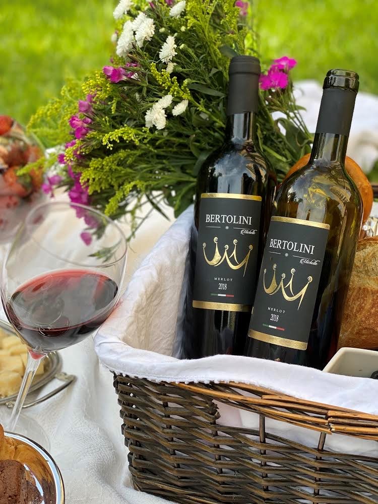 La miss Michelle Bertolini lanza su marca de vinos italianos | El Estímulo