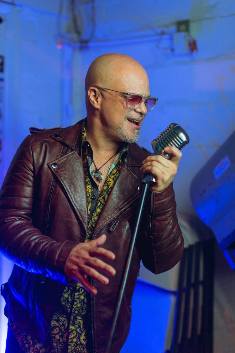 Nelson Arrieta presenta su versión del clásico "Así es la vida" | El ...