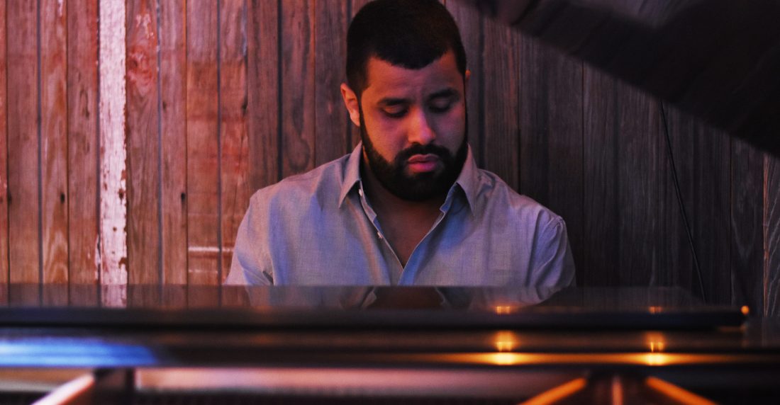 El venezolano Josu Ortiz compone al son de Netflix | El Estímulo