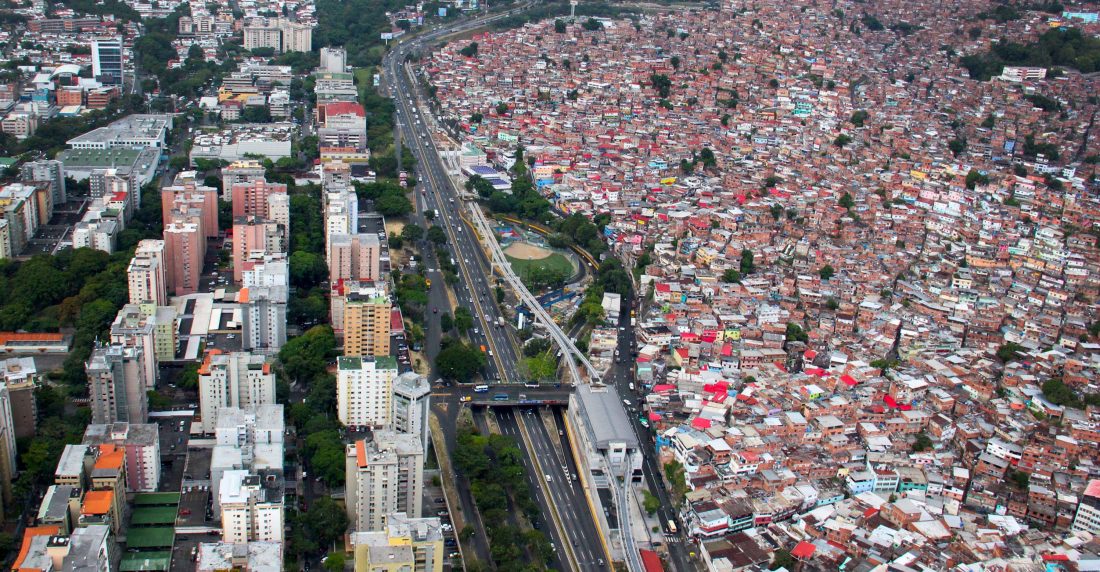 Venezuela y el consuelo es que se puede estar peor, en un libro de ...
