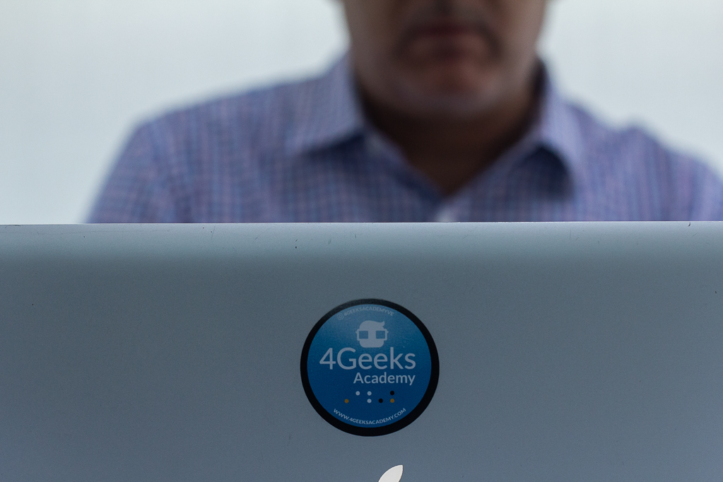 4Geeks Academy: todo lo que debes saber para formarte como desarrollador web