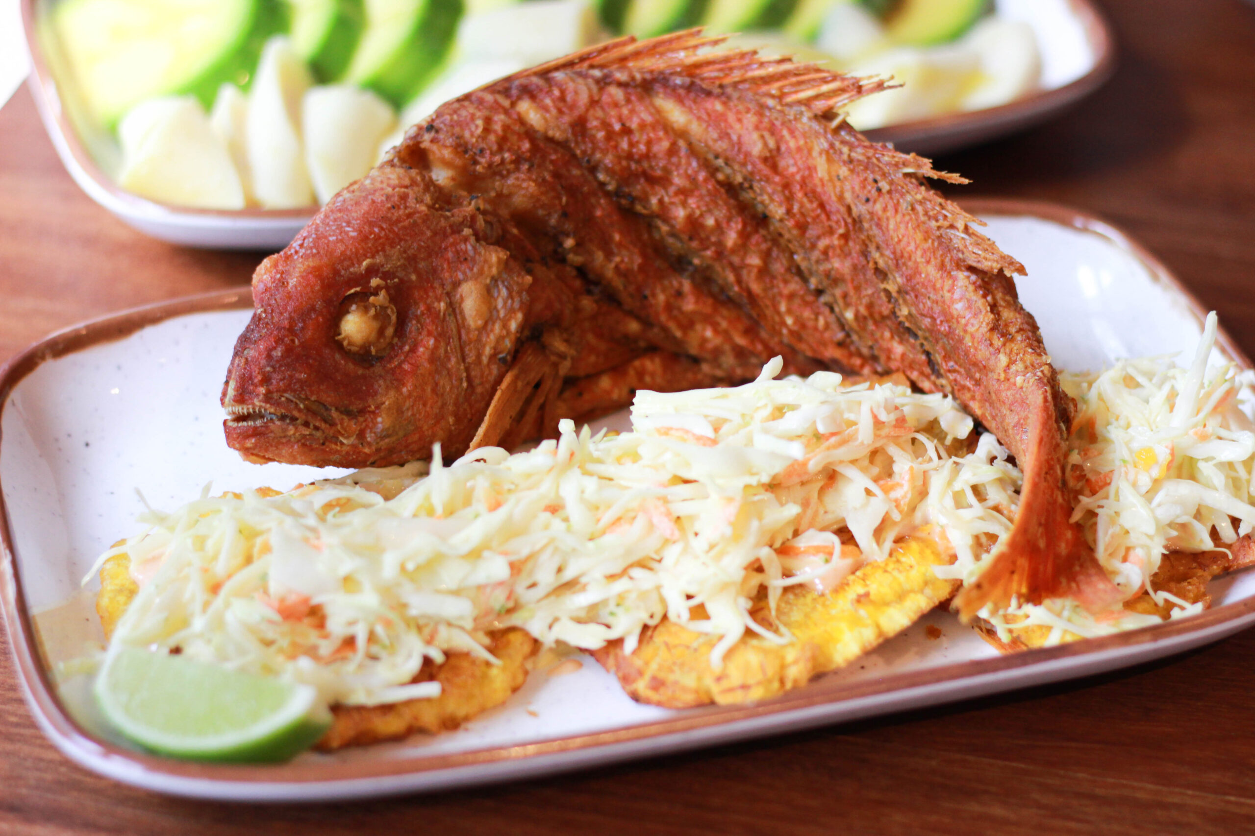 Carbón: una nueva manera de comer a lo venezolano