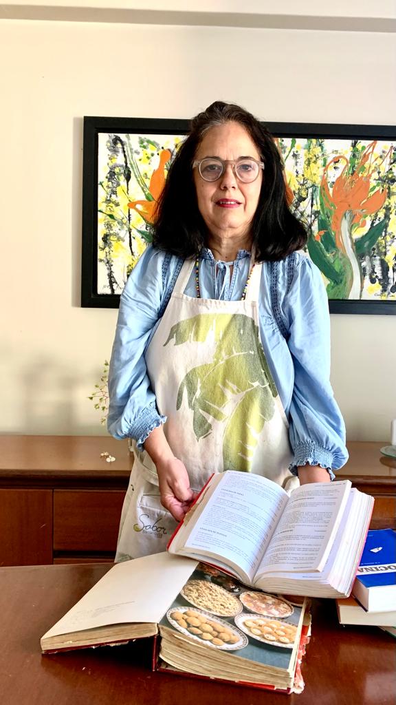 Centenario de Armando Scannone: el libro rojo en 4 fogones