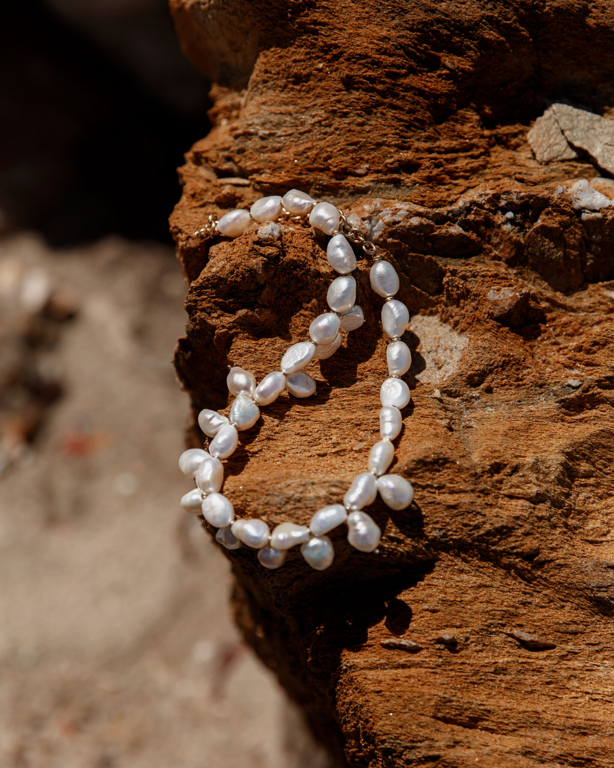 Bajo el oriente de una perla