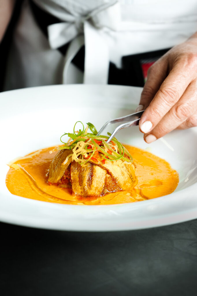 En homenaje para Rubén Santiago, 7 chefs cocinaron platos de su legado