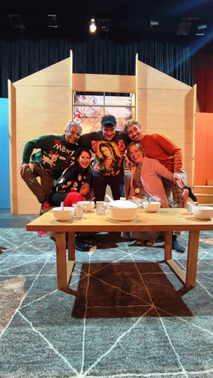 Basilio Álvarez celebra los 43 años de Skena y revela su relación amor ...