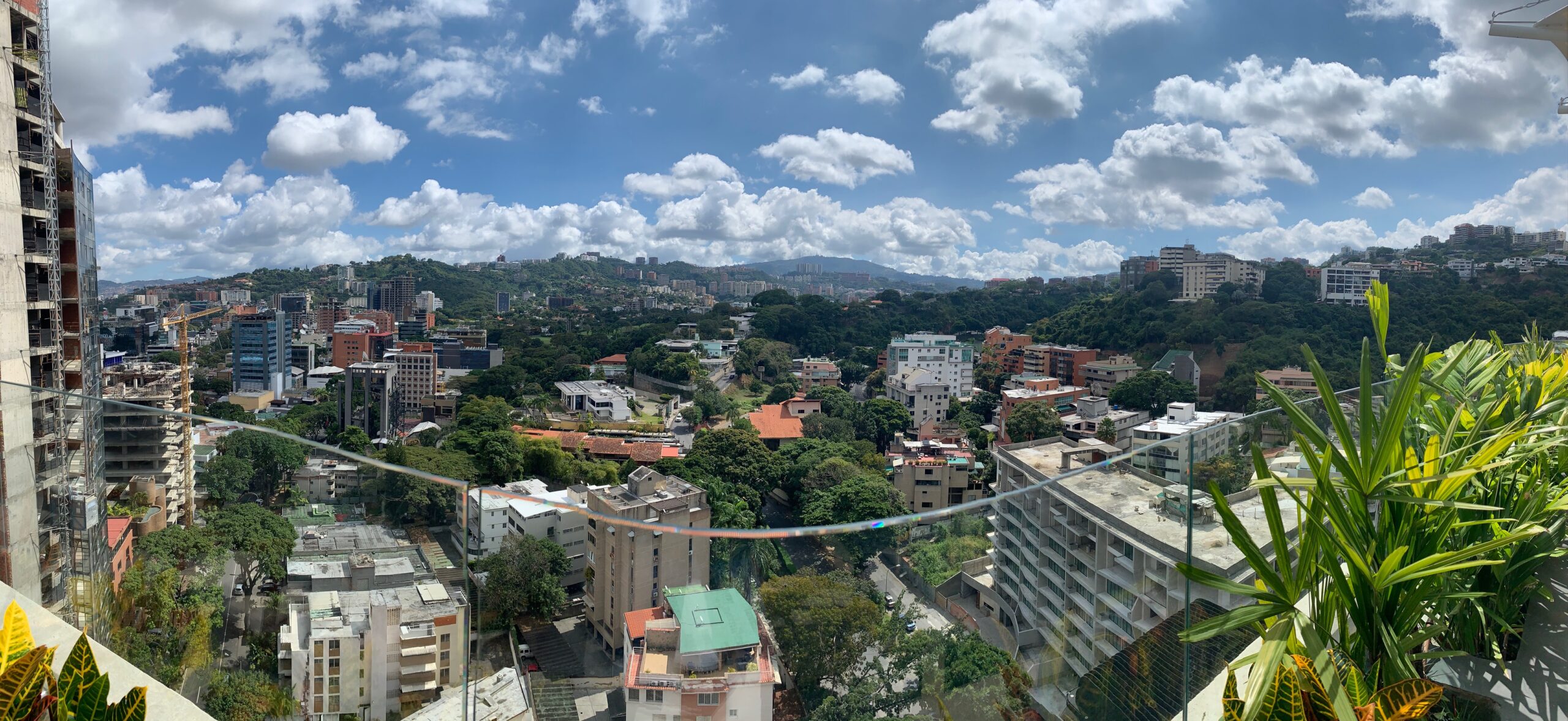 Iki Rooftop Kitchen: fusión japonesa, peruana y venezolana en las ...