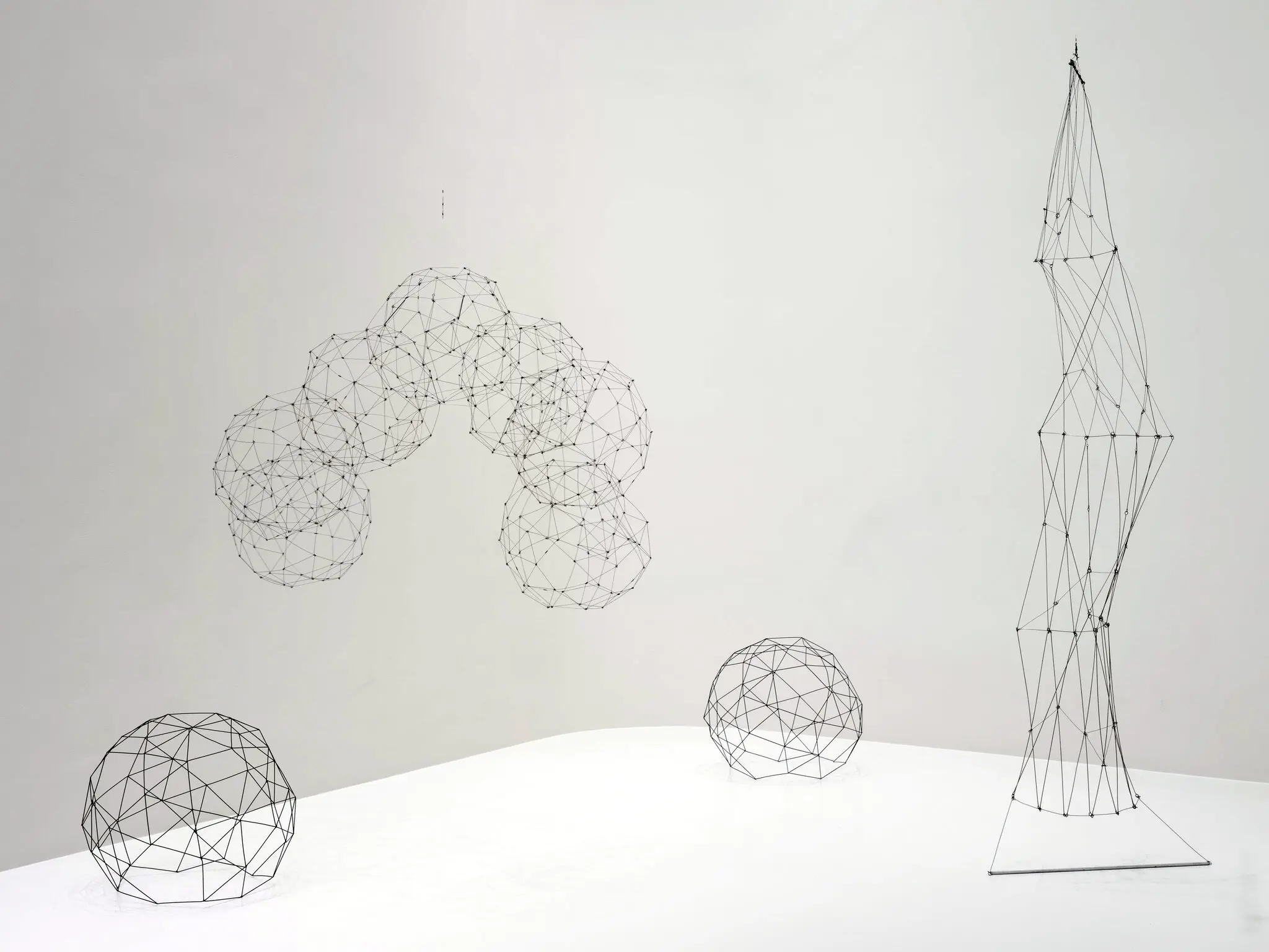 Gego: “Midiendo el infinito” en el Guggenheim de Nueva York | El Estímulo