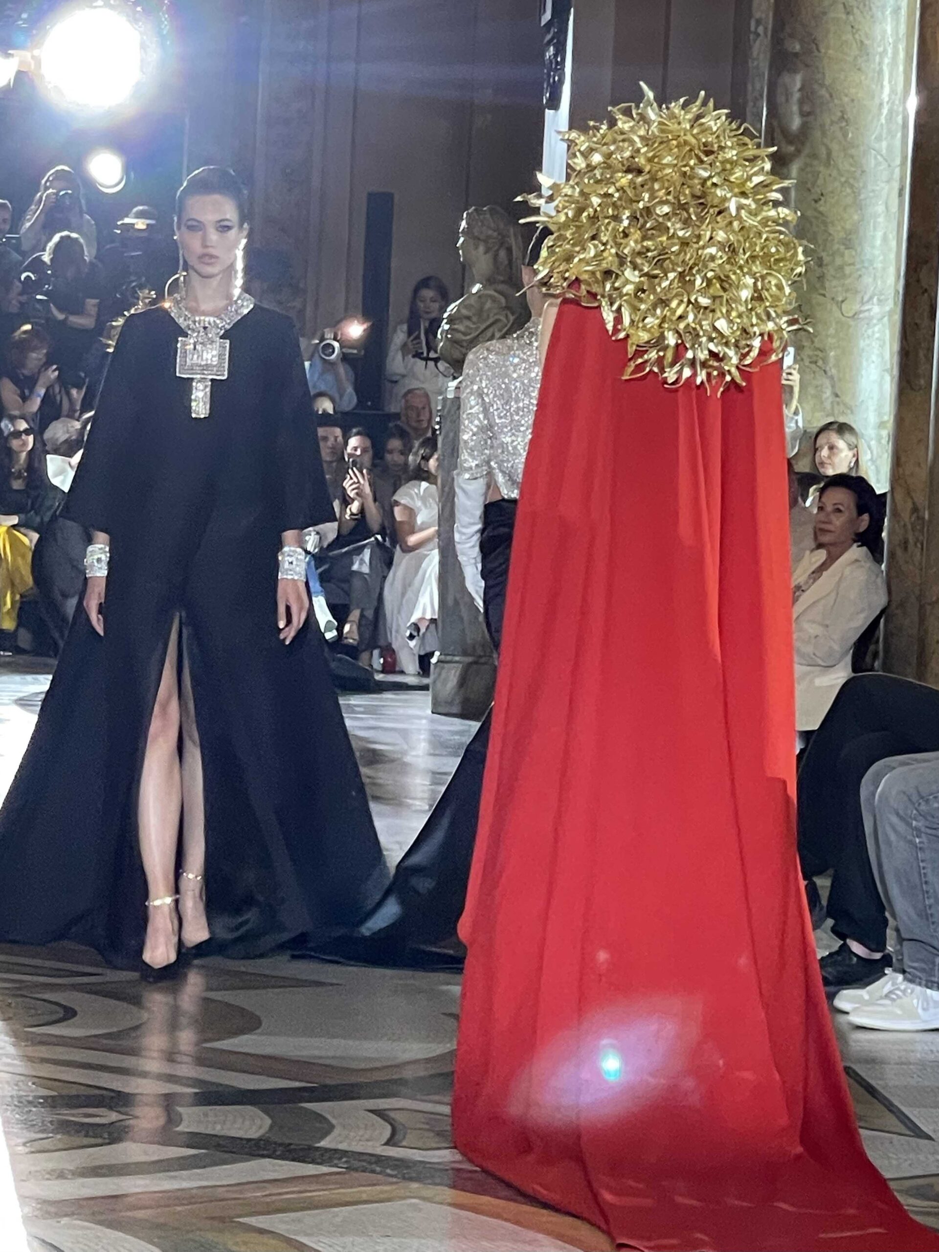 Así fue el espectacular homenaje de Stephane Rolland a María Callas