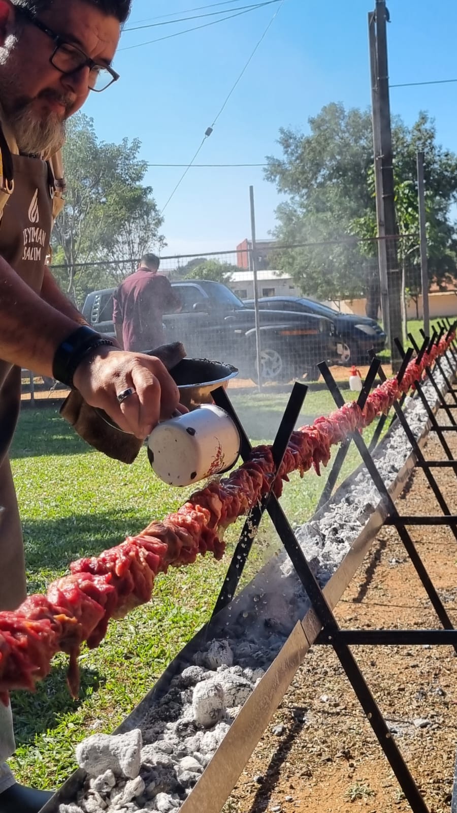 El "asadito" más grande del mundo midió 250 metros y se hizo en ...