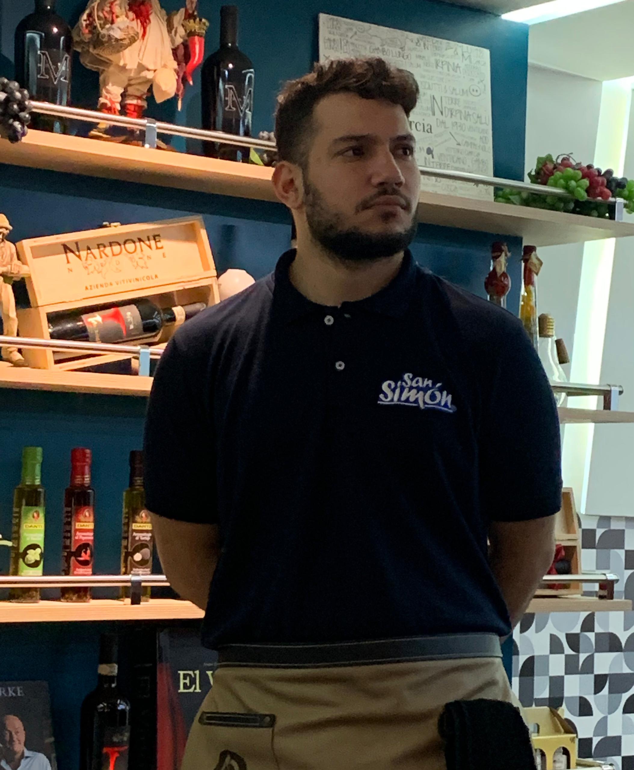 Nelson Castillo busca revalidar su título como campeón de barismo y cuenta cómo se entrena ...