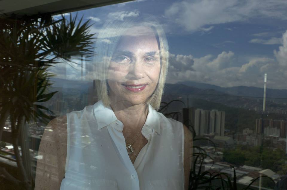 Academia Stella Adler rinde homenaje a cineasta venezolana Elia Schneider