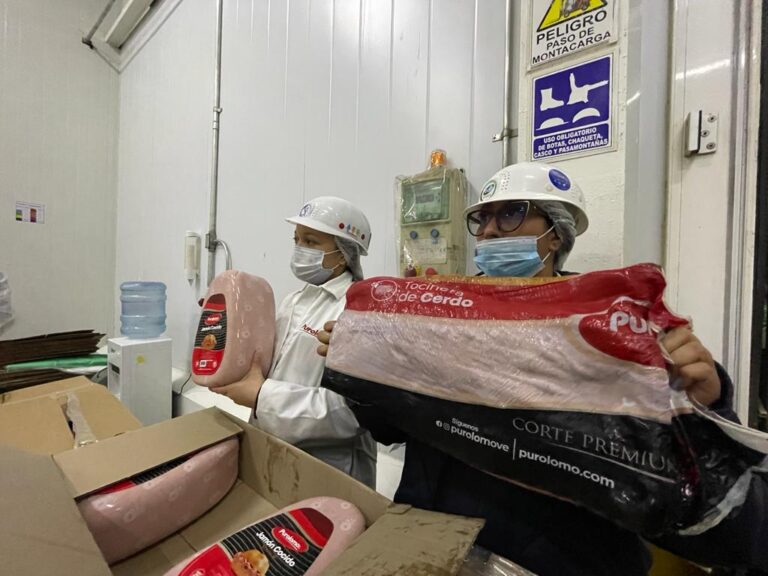 Purolomo: así se procesan los pollos y embutidos que llegan a la mesa ...