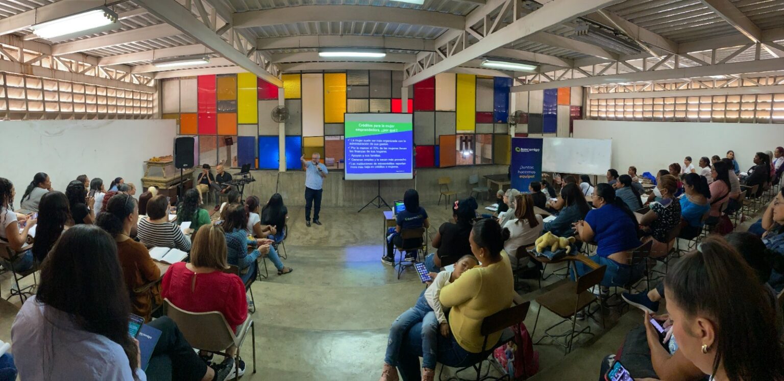 Bancamiga conmemora el Día de la Mujer con emprendedoras de Caracas ...