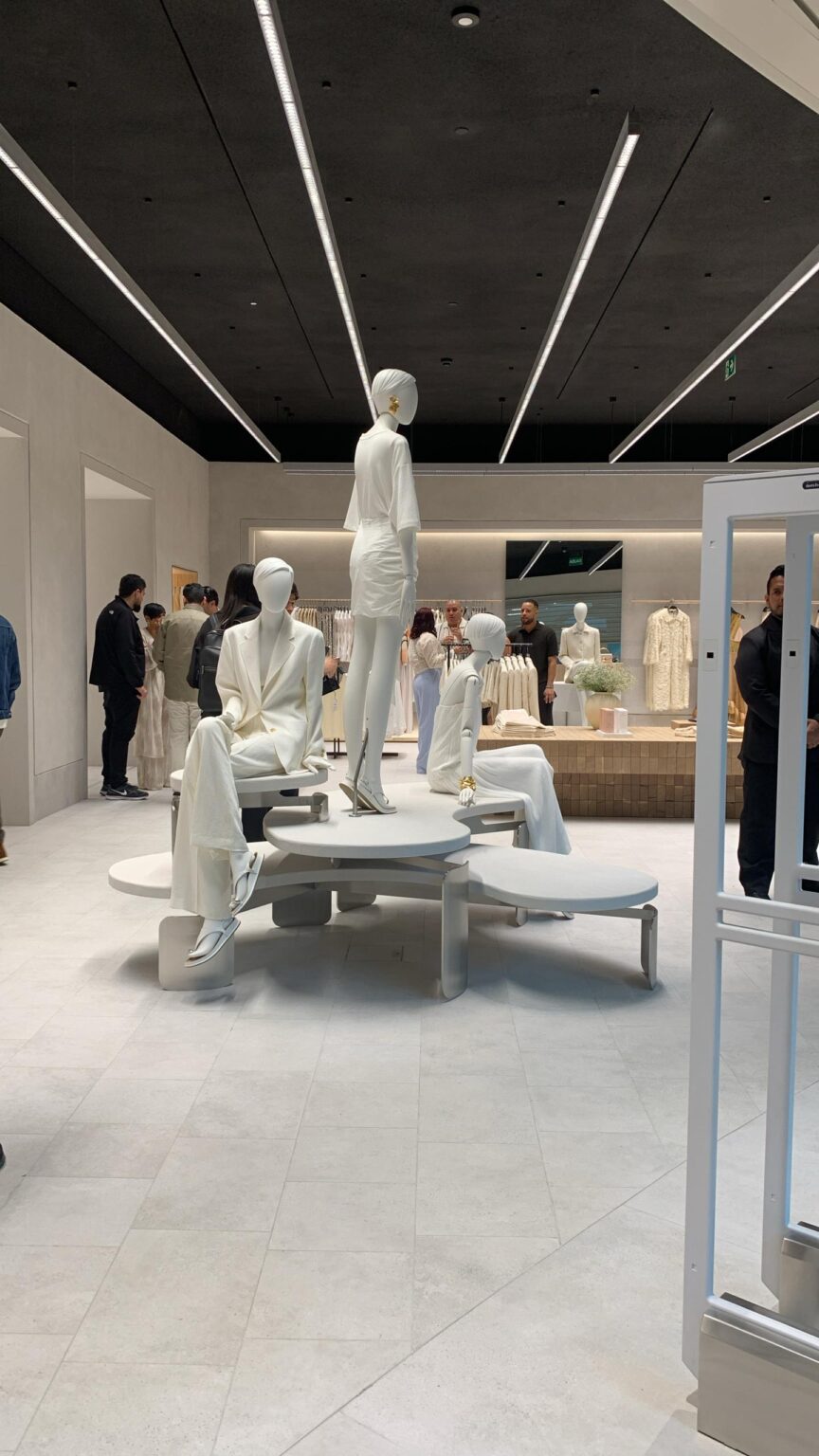 Zara Sambil abrió sus puertas: esta es su oferta [fotos, videos y precios]