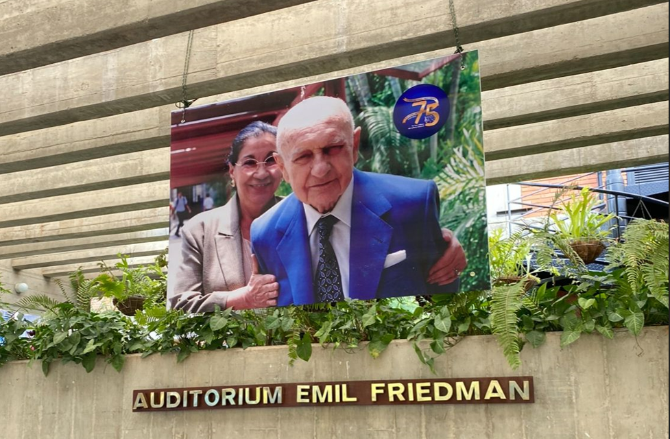 El Colegio Emil Friedman celebra 75 años de fundado | El Estímulo