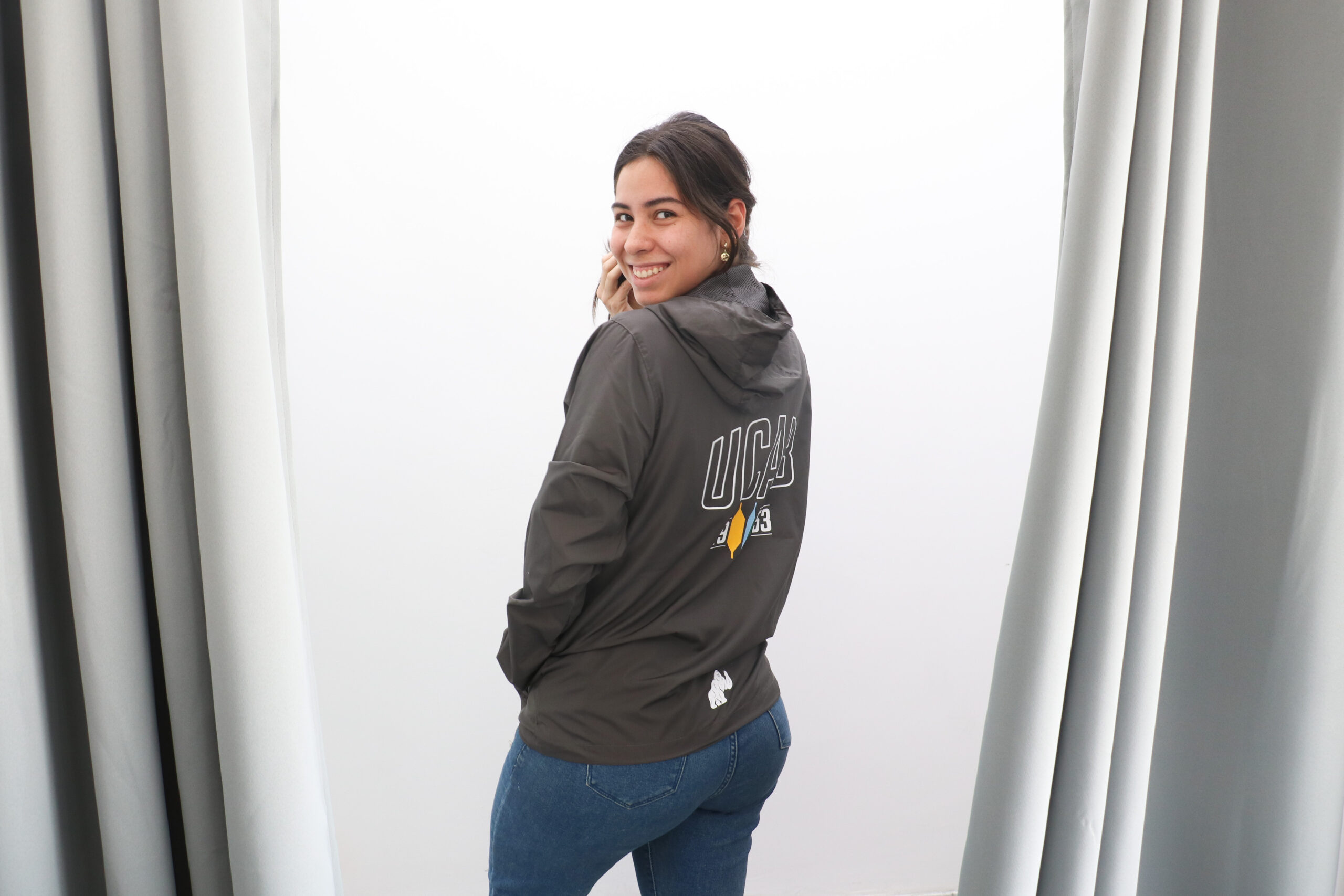 UCAB Shop: compras calidad y apoyas las becas estudiantiles