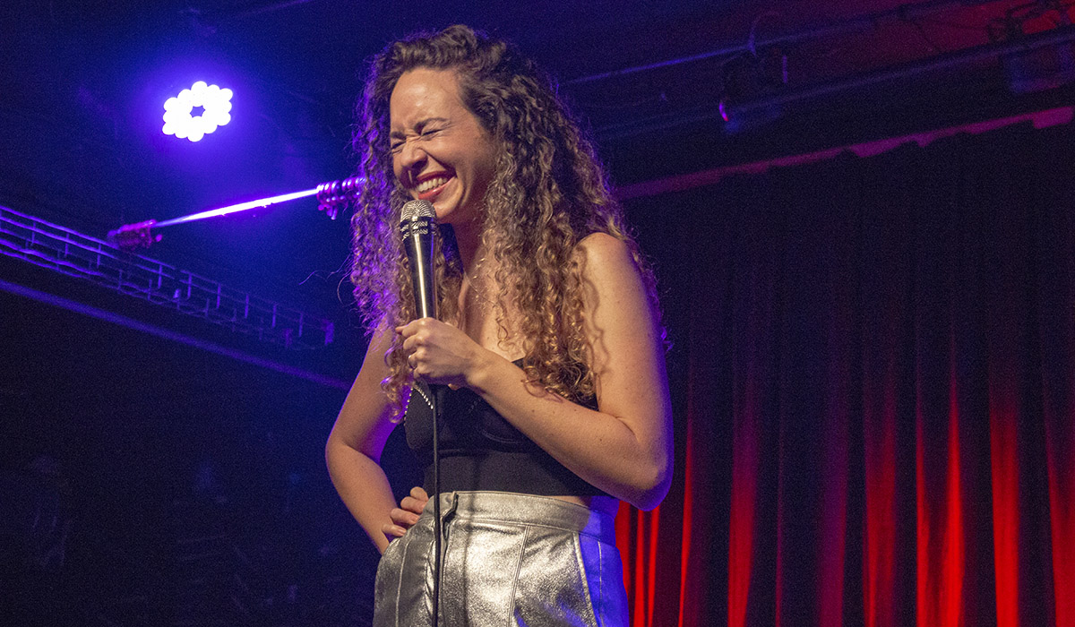 Ale Otero: "Mal dormidas es nuestro proyecto de felicidad" | UB