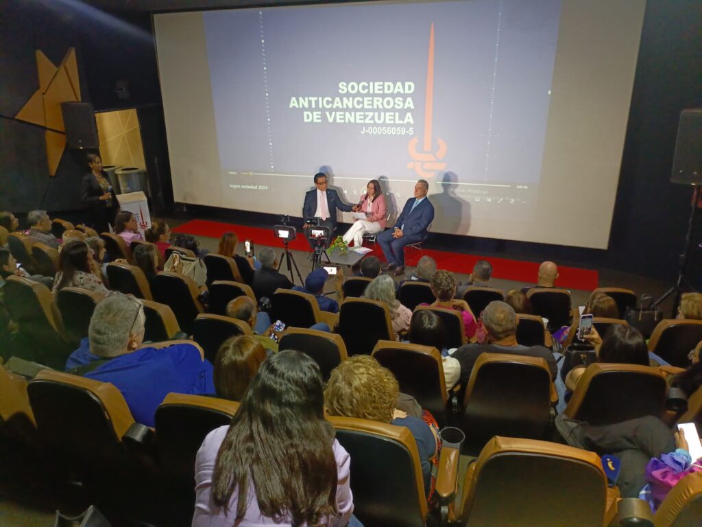 160 emisoras se unen en "La radio unida contra el cáncer"