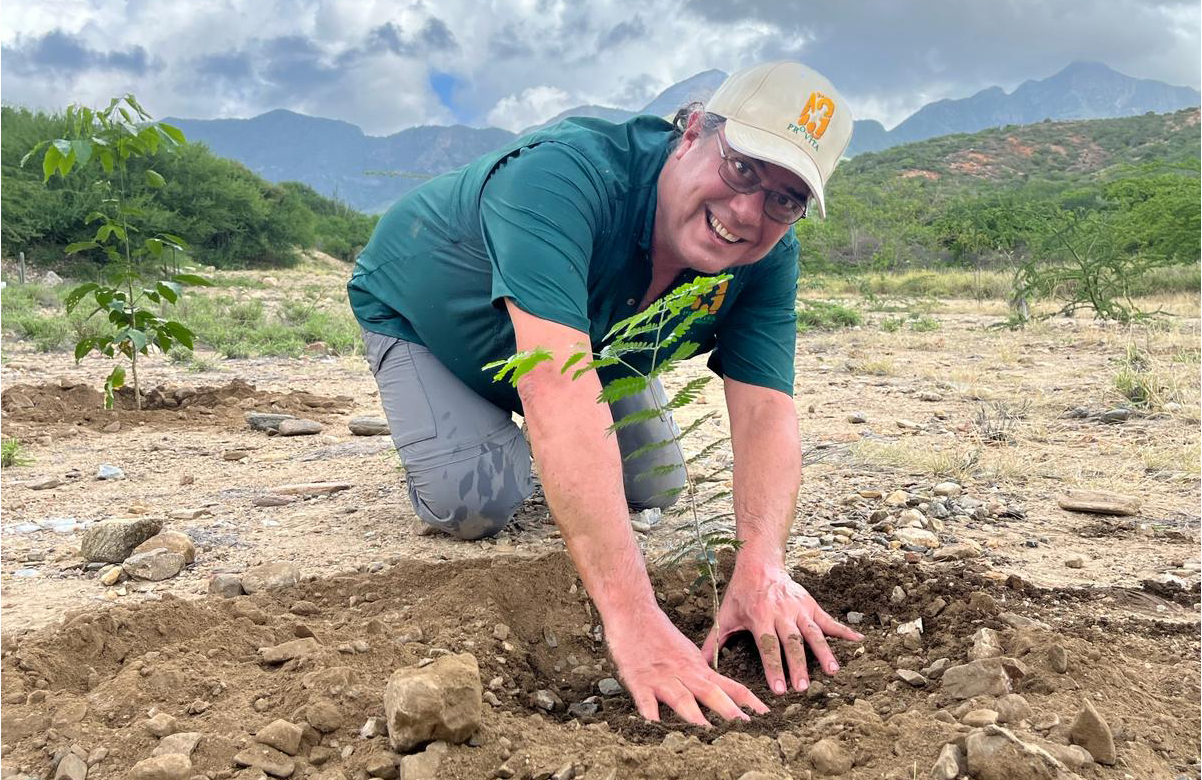 El venezolano Jon Paul Rodríguez gana premio de la Academia Mundial de ...