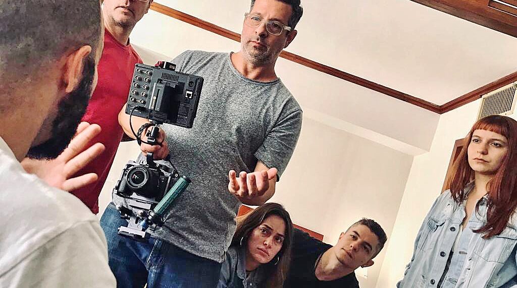 César Manzano: "Visceral" es una exploración del comportamiento humano