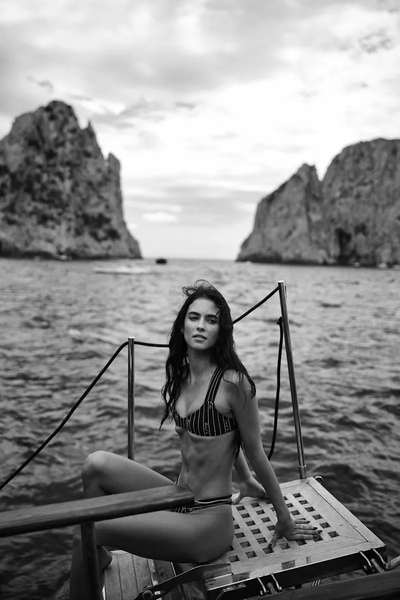 En la costa de Italia la vida es más bella... en bikini | UB